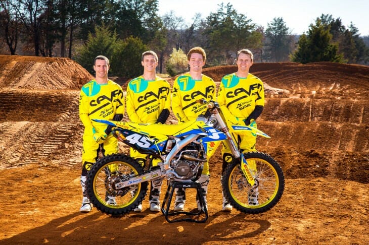 Motorcycle Superstore / Suzuki Team Photo Shoot - Cycle News