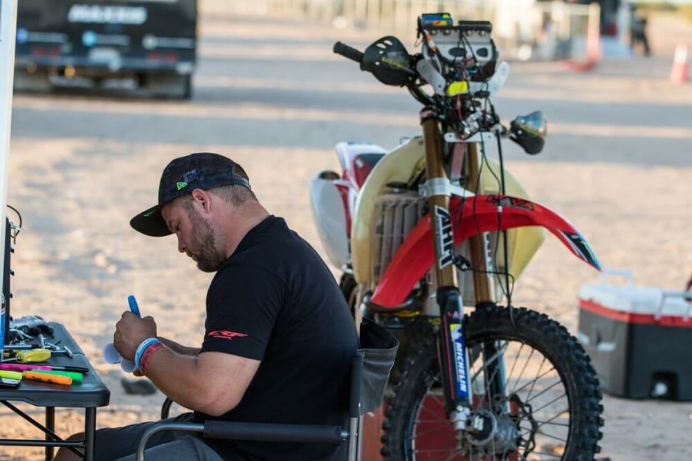 Ricky Brabec Extends Lead Over Mark Samuels by Five Minutes in Stage 3 ...