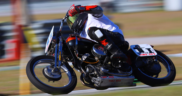 AHRMA to Feature Special WWII-era Handshifter Shootout at Barber ...