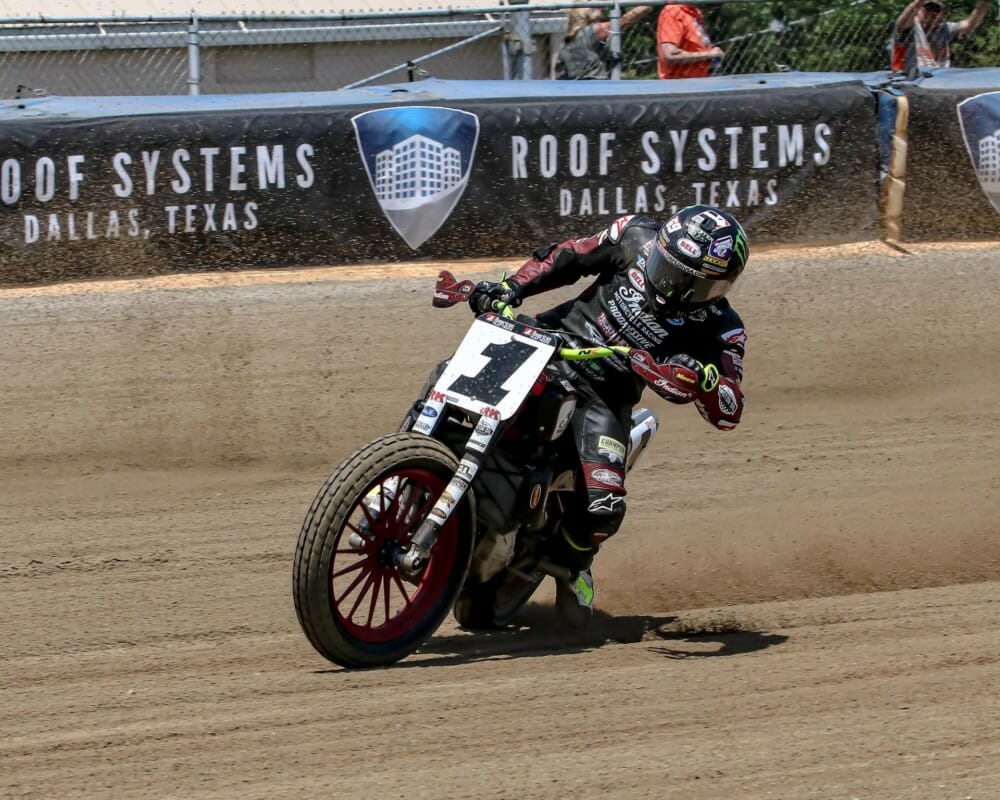 Reignited Title Fight Heats Up at New York Short Track - Cycle News