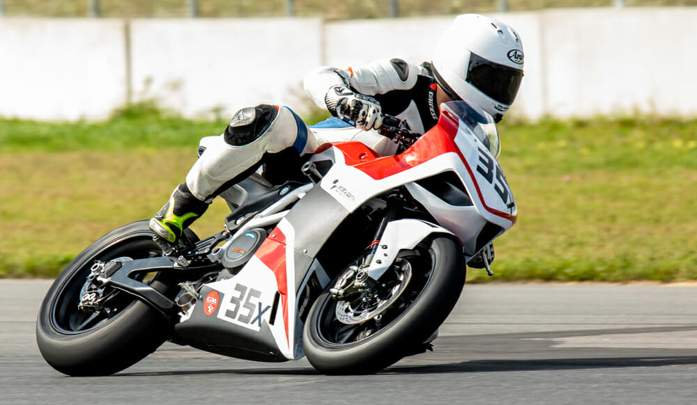 Krämer HKR-EVO2 R Racer Test - Cycle News