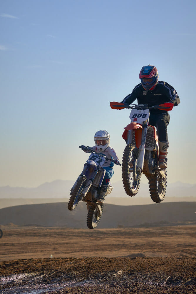 Highlights From AZOP Shorty’s Slammer Race - Cycle News