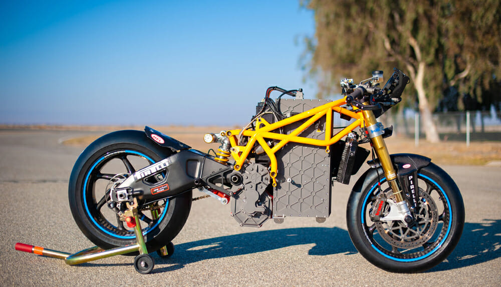 Lightfighter V2.0 Review - Cycle News