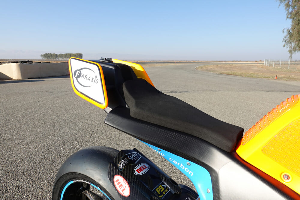 Lightfighter V2.0 Review - Cycle News