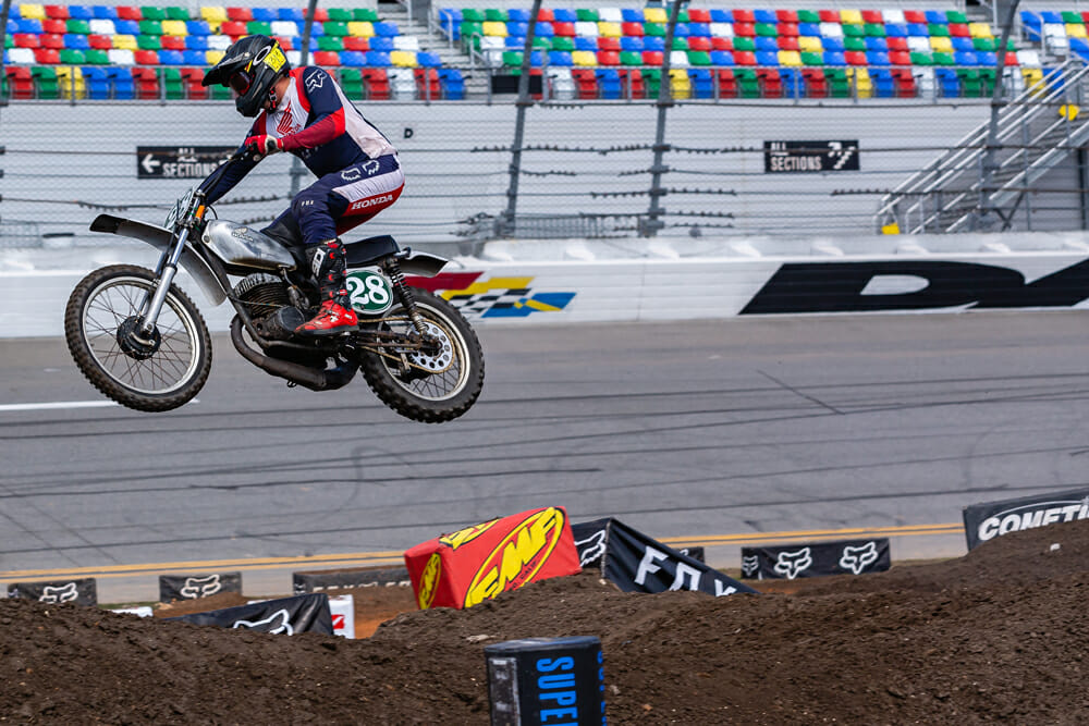 2021 Daytona Vintage Supercross Recap - Cycle News