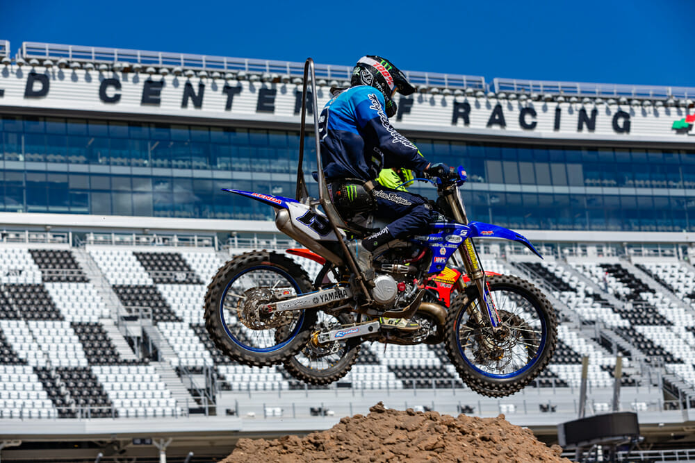 2021 Daytona Vintage Supercross Recap - Cycle News