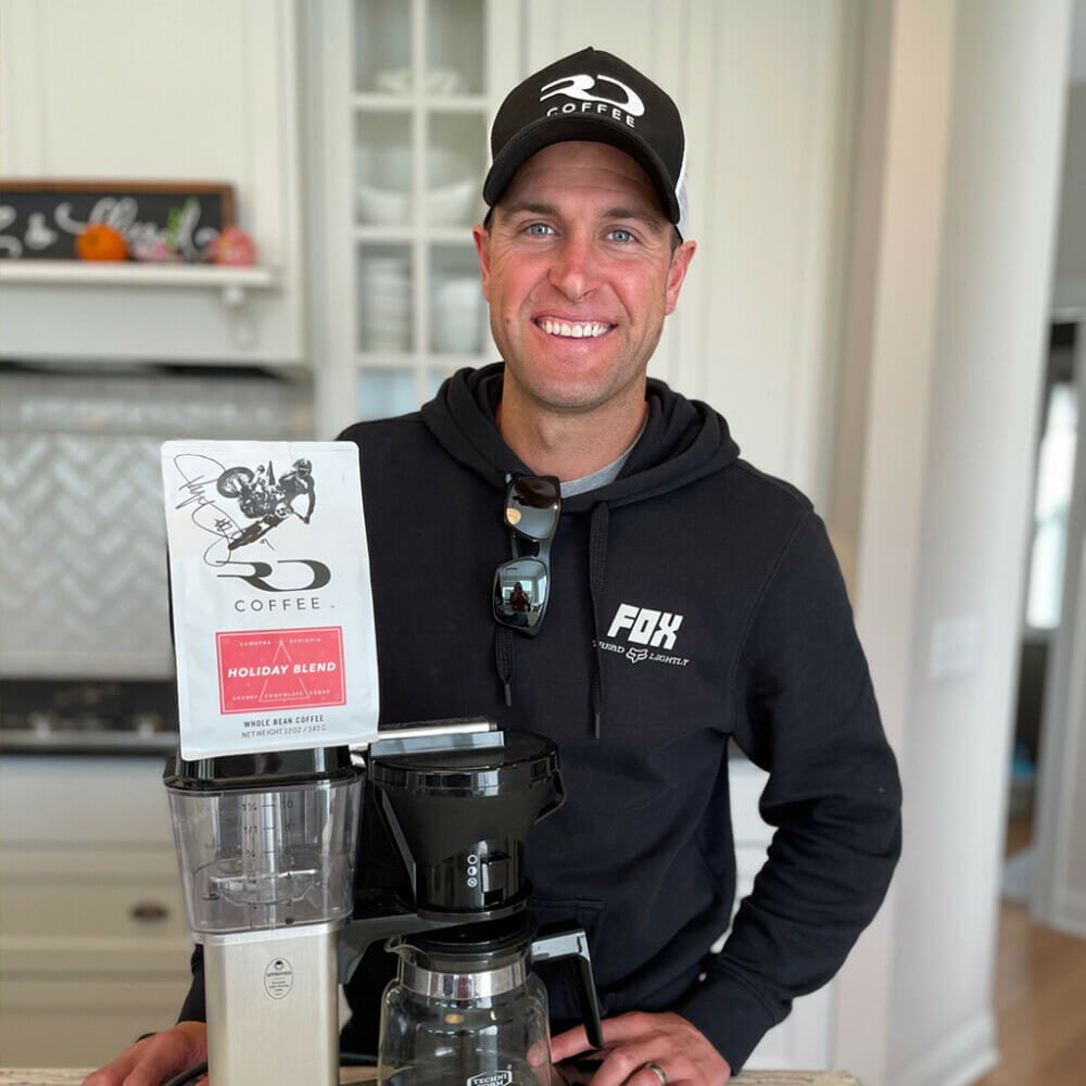 RD Coffee Gears Up for Winter - Cycle News