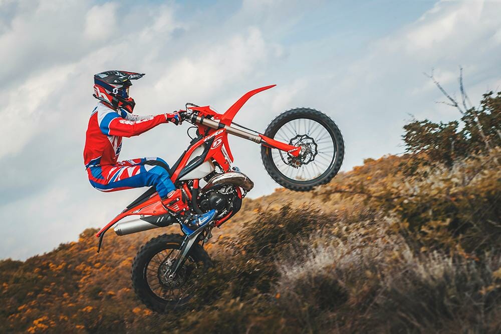 2023 Beta RR Models - First Look - Cycle News