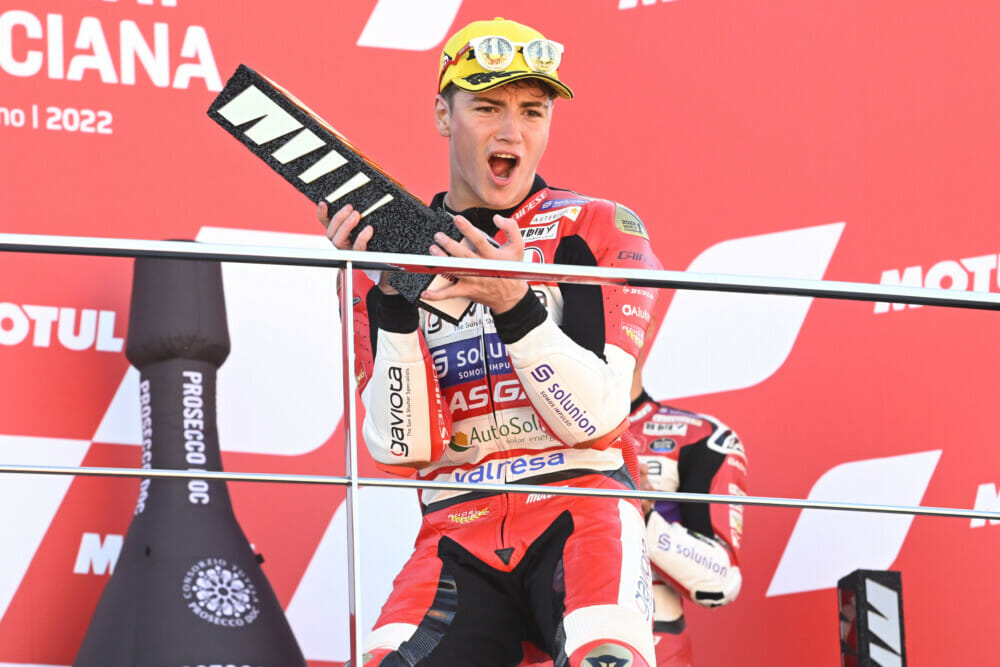 In The Paddock Column - Cycle News