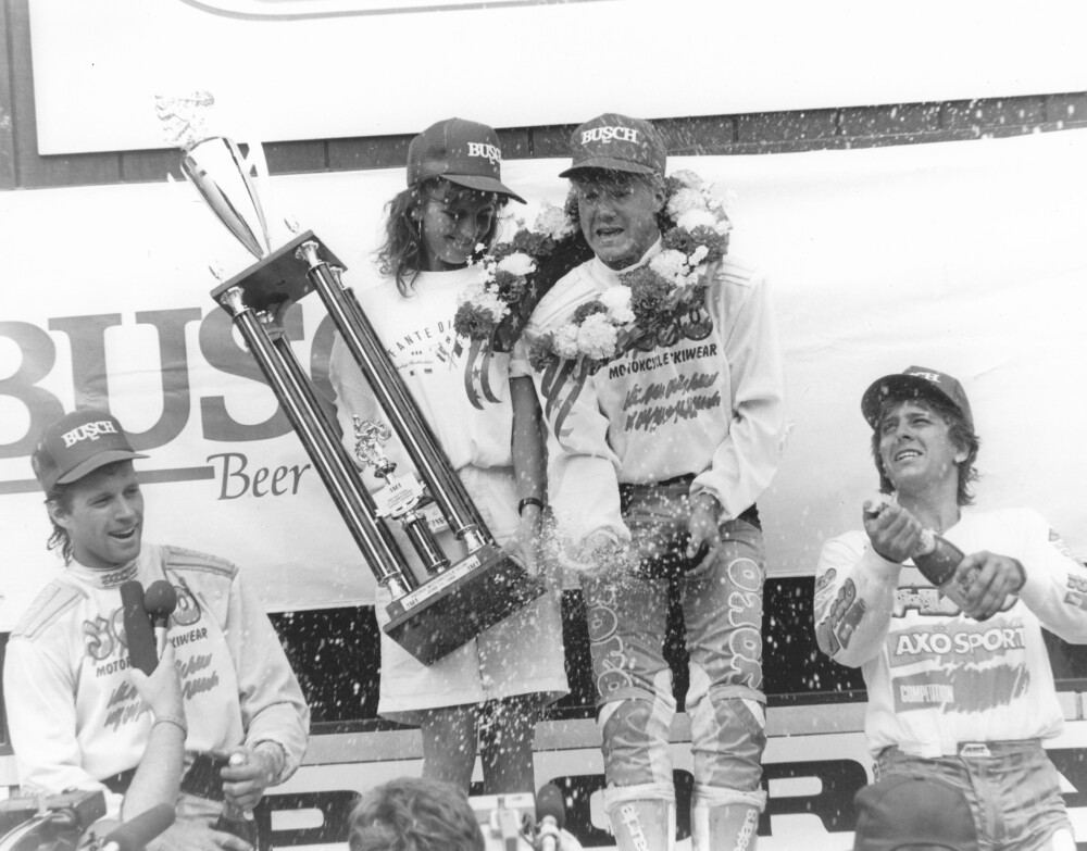 Throwback Thursday: Chris Carr Tops Peoria TT AMA 600cc National Podium ...