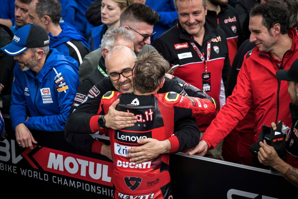 Bautista Extends Contract Aruba.it Racing-Ducati team For Another Year ...