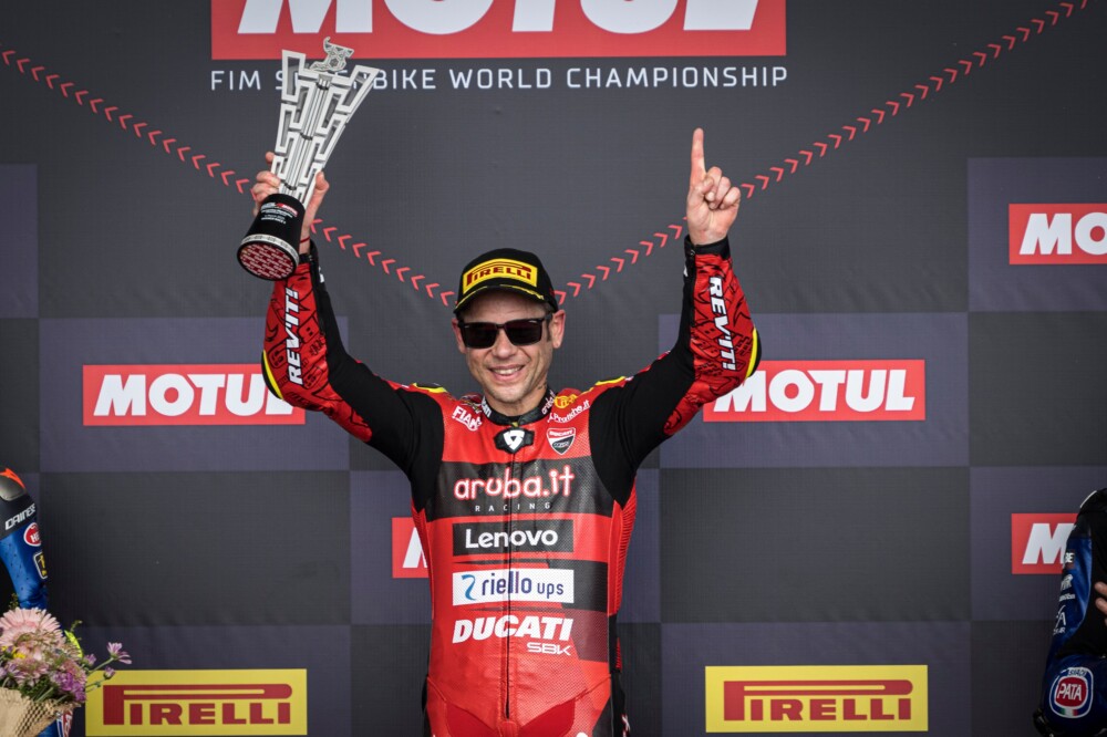 Bautista Extends Contract Aruba.it Racing-Ducati team For Another Year ...