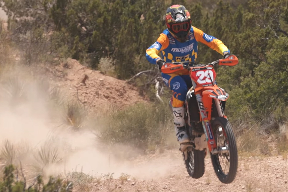 Moose Racing 2024 Qualifier & Agroid Racewear - Cycle News