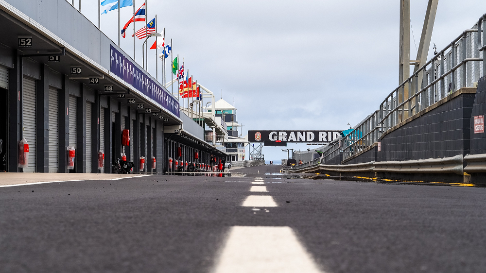 Pirelli Issues Statement Regarding the New Asphalt at Phillip Island ...