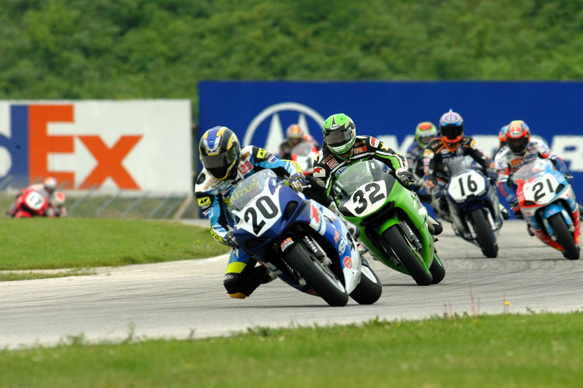 Throwback Thursday: Aaron Yates Wins Road America Supersport Race (2001 ...