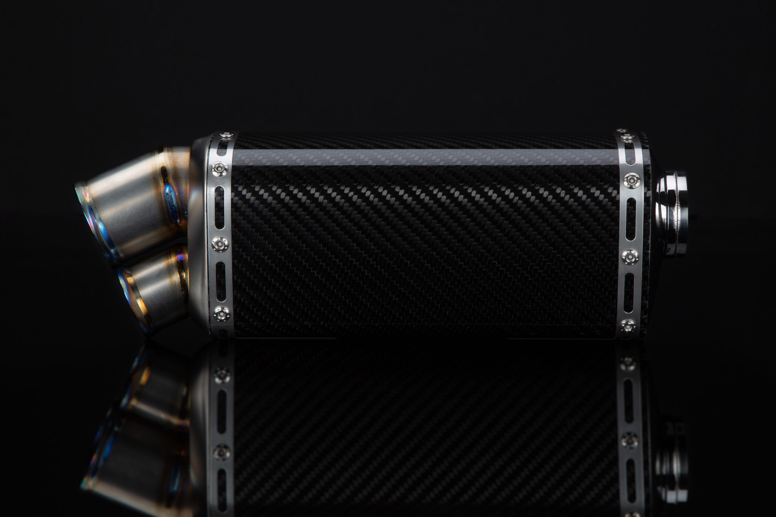 Yoshimura Tri-Oval Dual Titanium Tip Muffler Kit - Cycle News