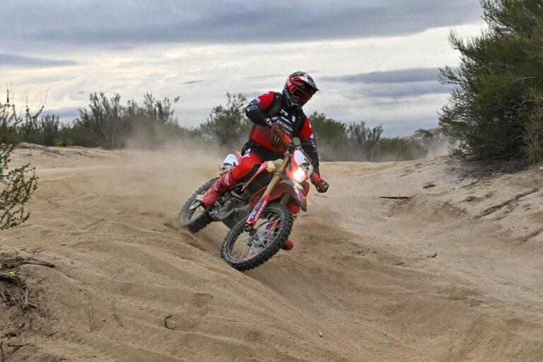 Desert Racing - Cycle News